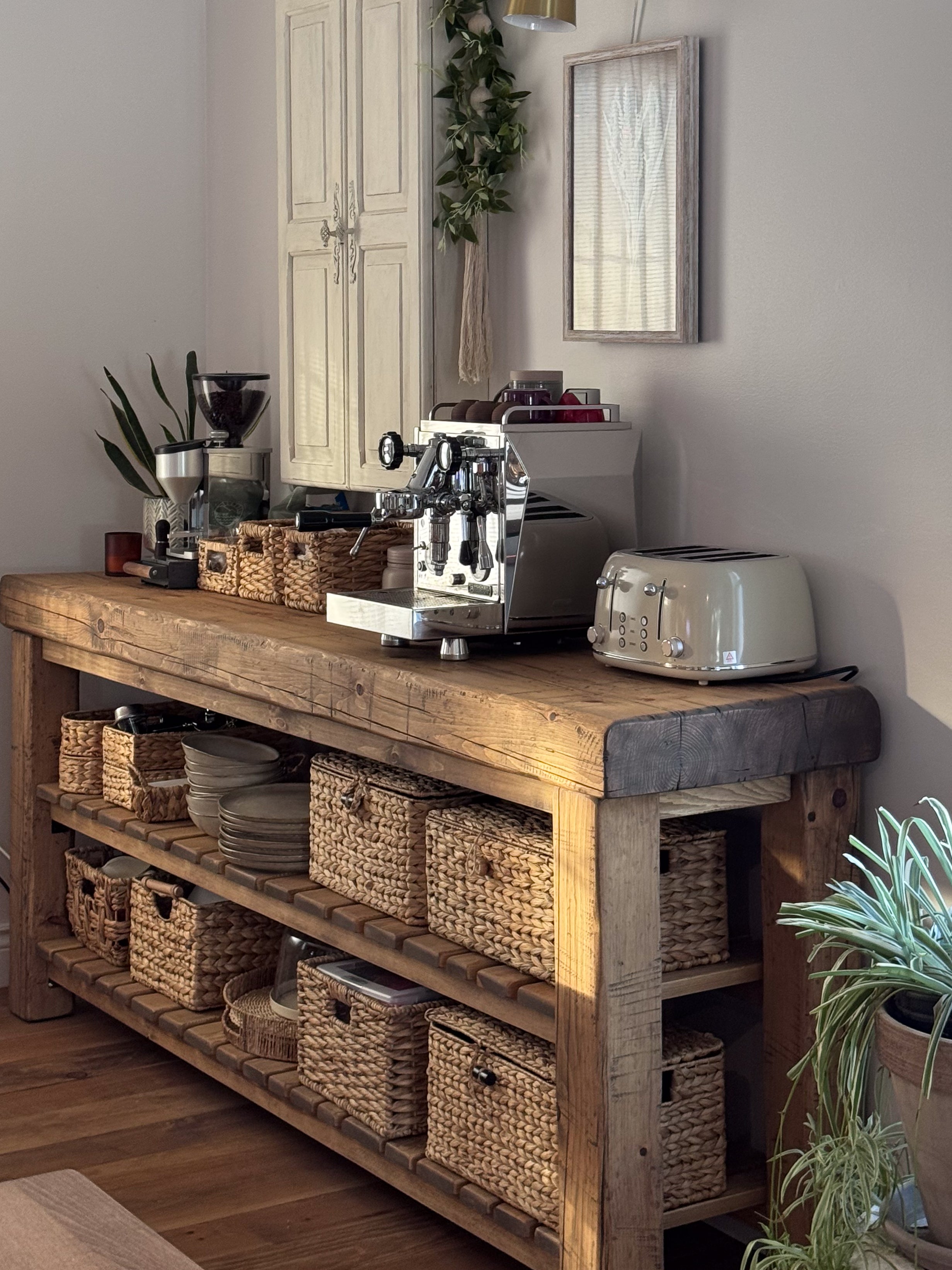 Coin café ARBOR – Meuble en pin massif fait au Québec – Atelier Arbor