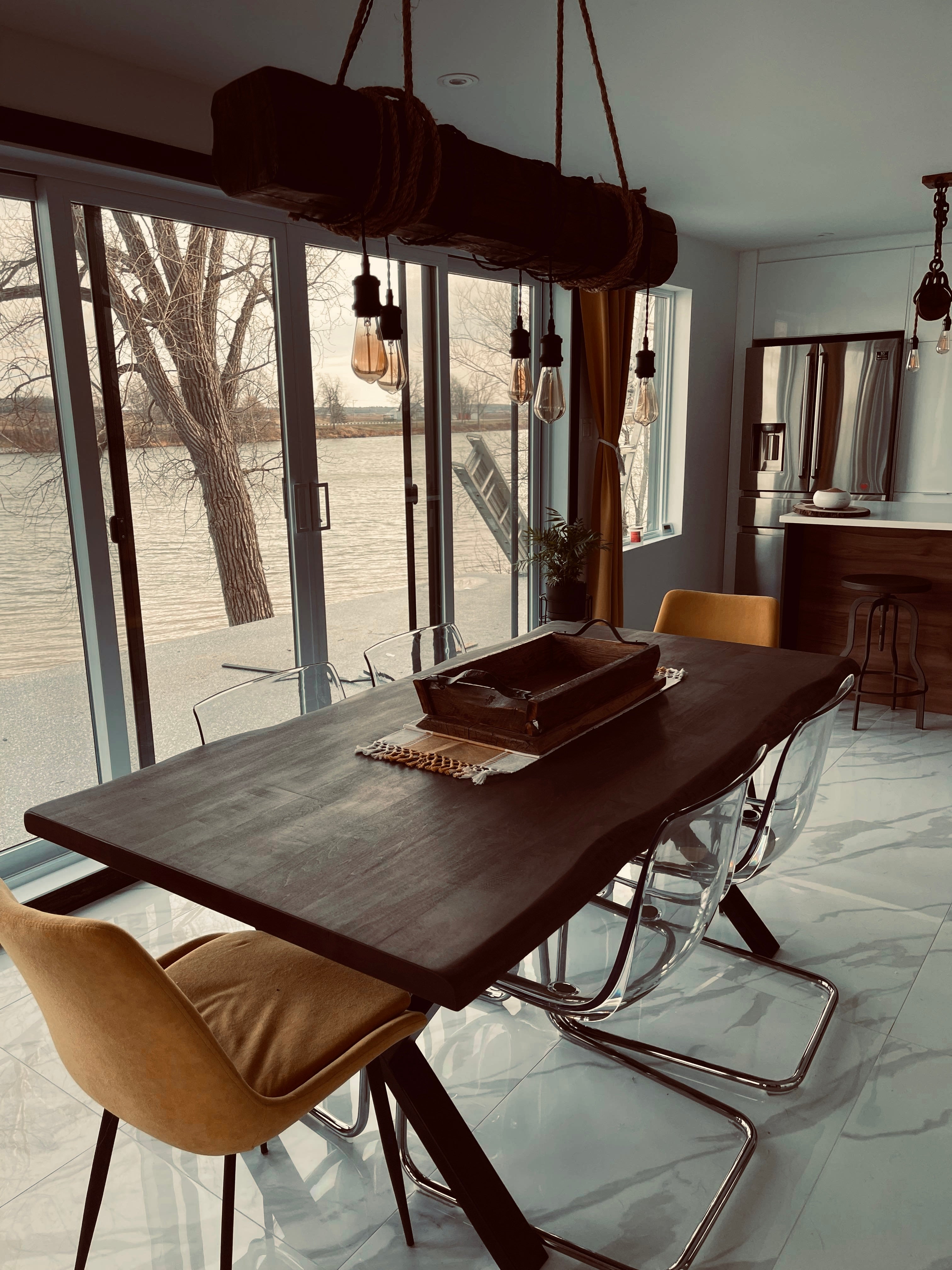 La Québecoise - Table en érable massif du Québec – Atelier Arbor